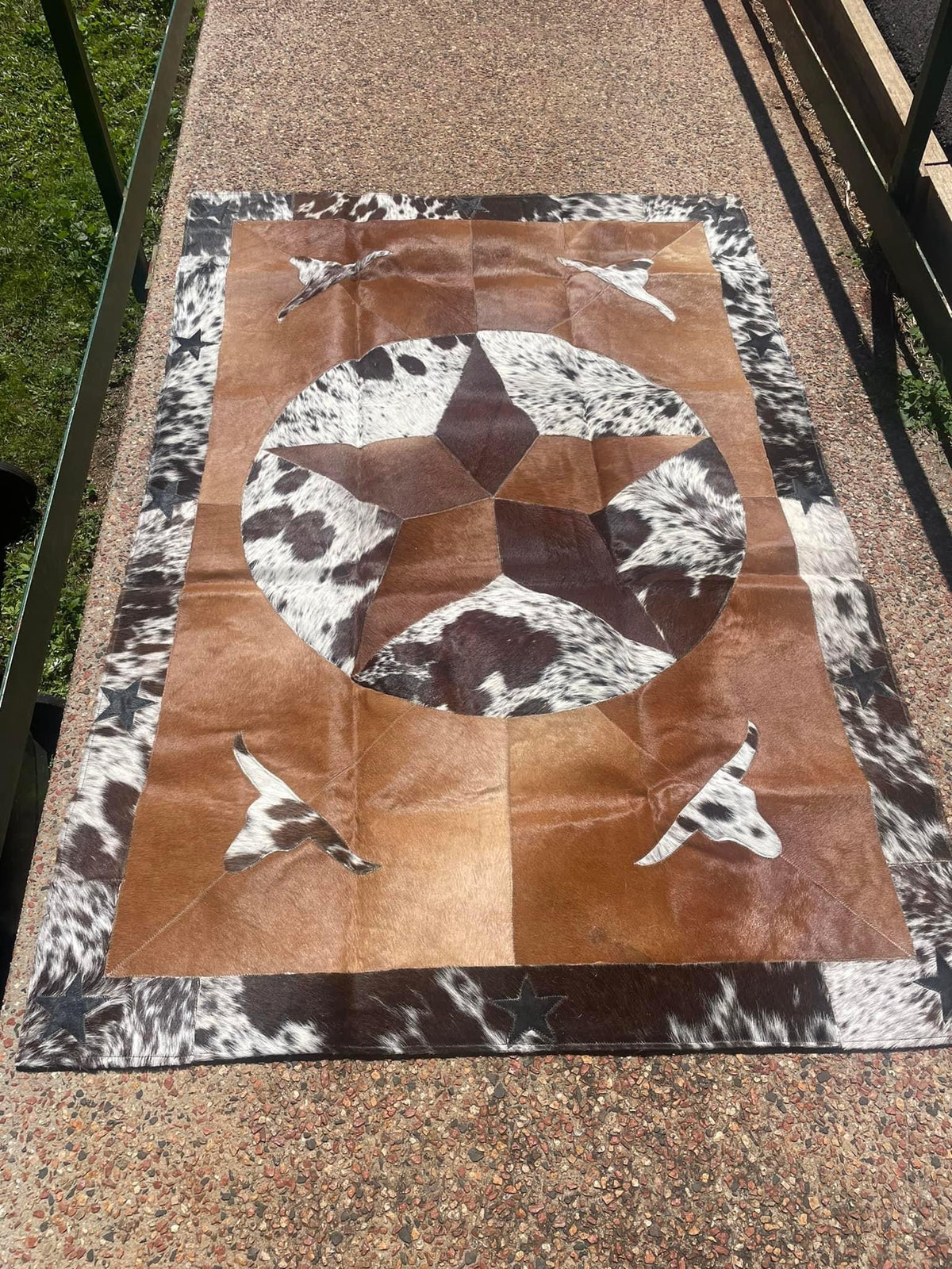 Geniune Cowhide patchwork rug– Cowgirl Country